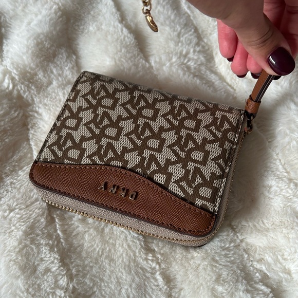 Dkny | Bags | Designer Dkny Wallet | Poshmark